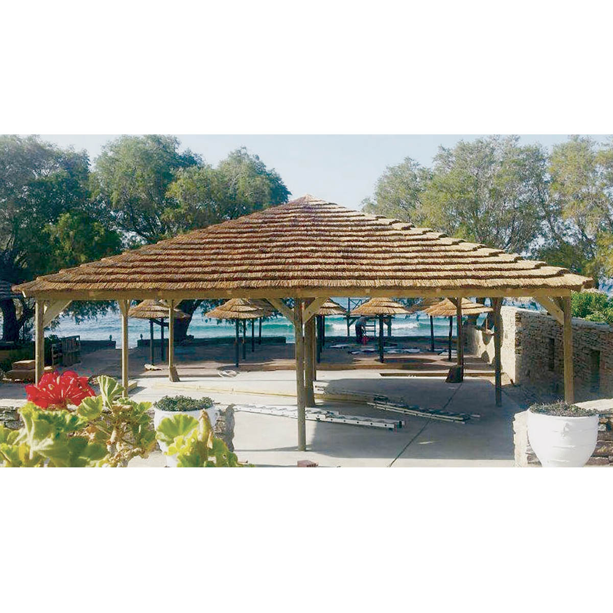 Wooden Kiosk 4-sided Roof 8x8 - BIOTZA - in 'n' out furniture